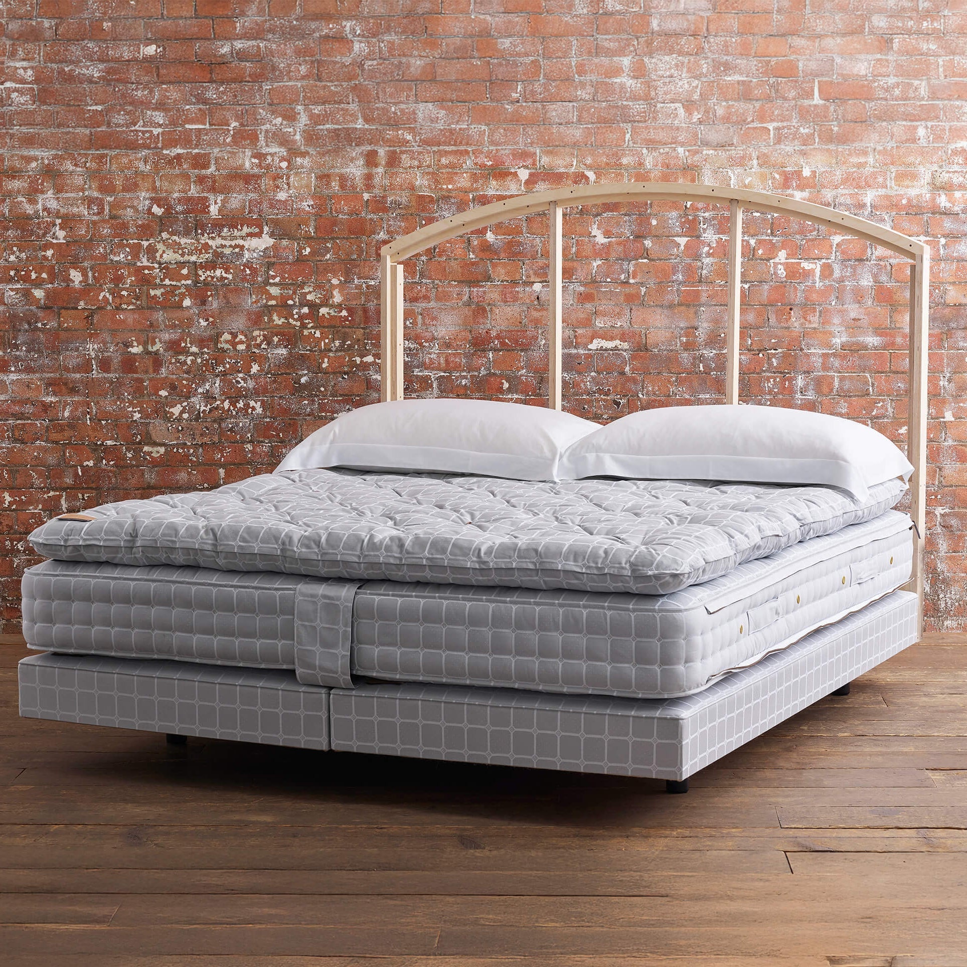 Savoir Beds | The Best Luxury Beds | Handmade Luxury Mattresses